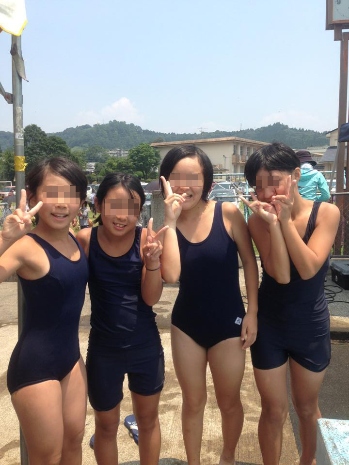 総数100人以上 集団で写ってるjs・jcのスクール水着画像 光速がぞうちゃんねる